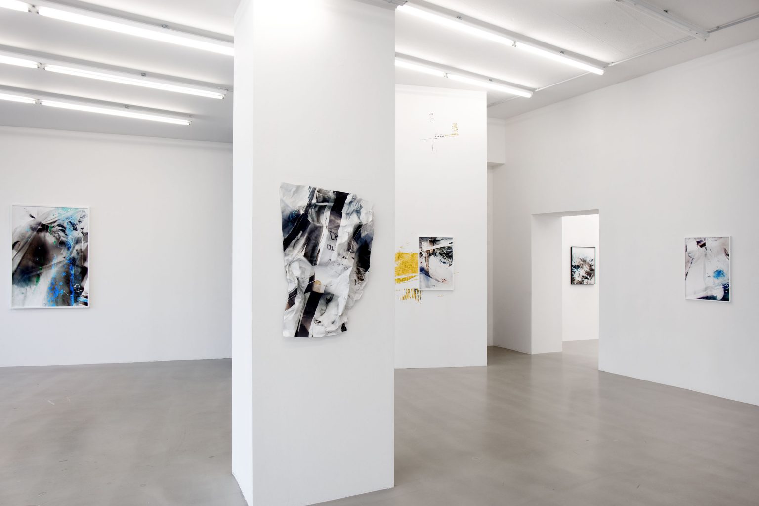 Bloody Bay Oasis - Astrid Busch